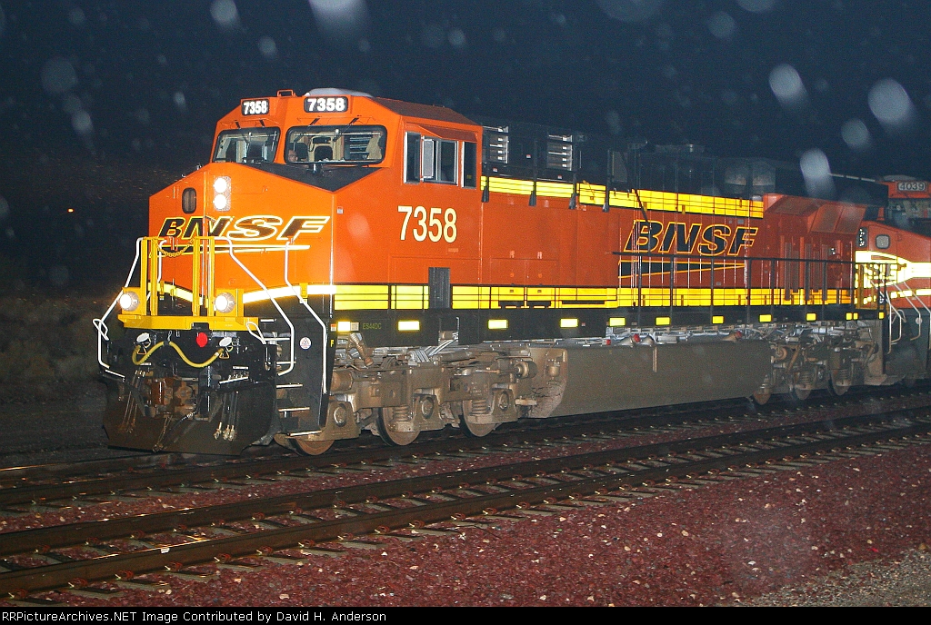 BNSF 7358